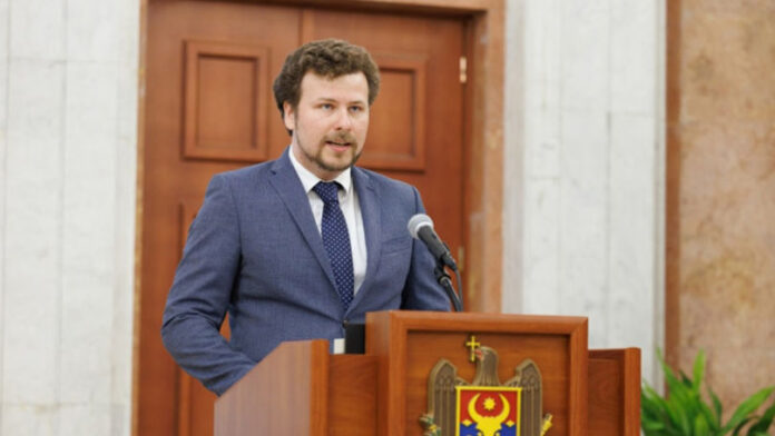 Scandalul mitei în Moldova schimbă examenul Certiport la nivel global ...