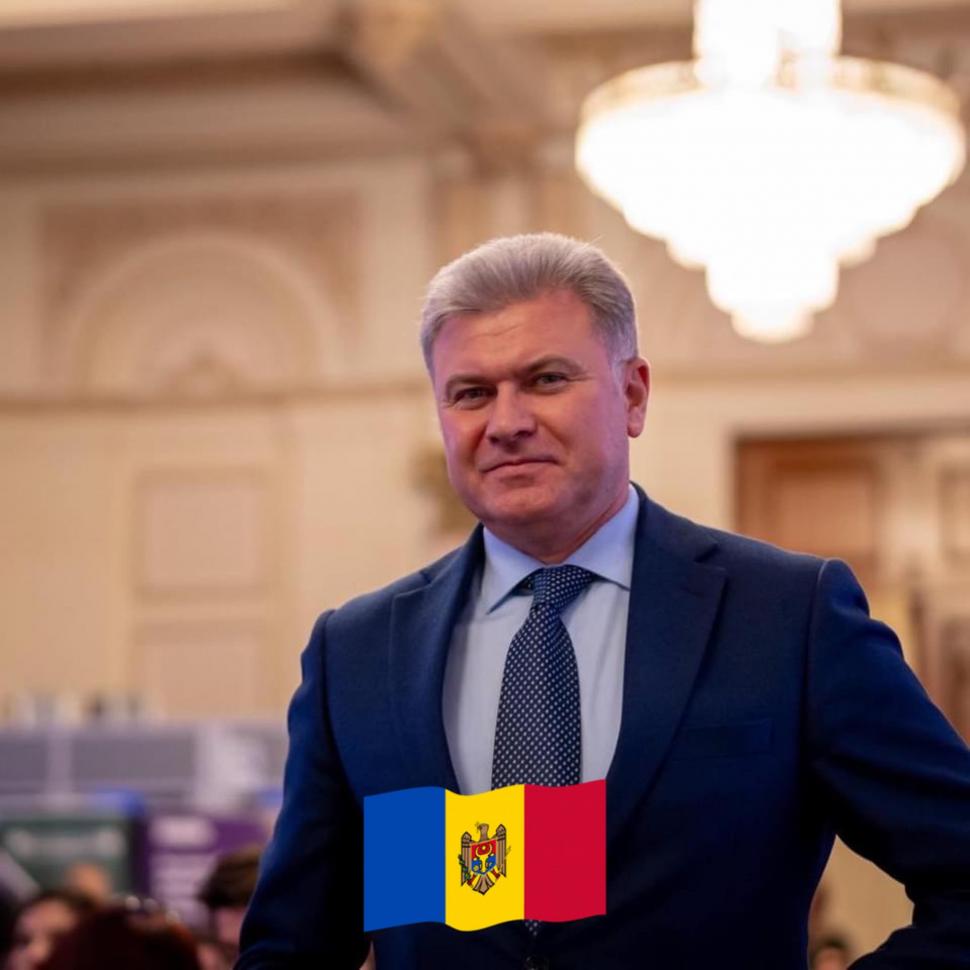 Ambasadorul R. Moldova la București: În instituții importante avem ...